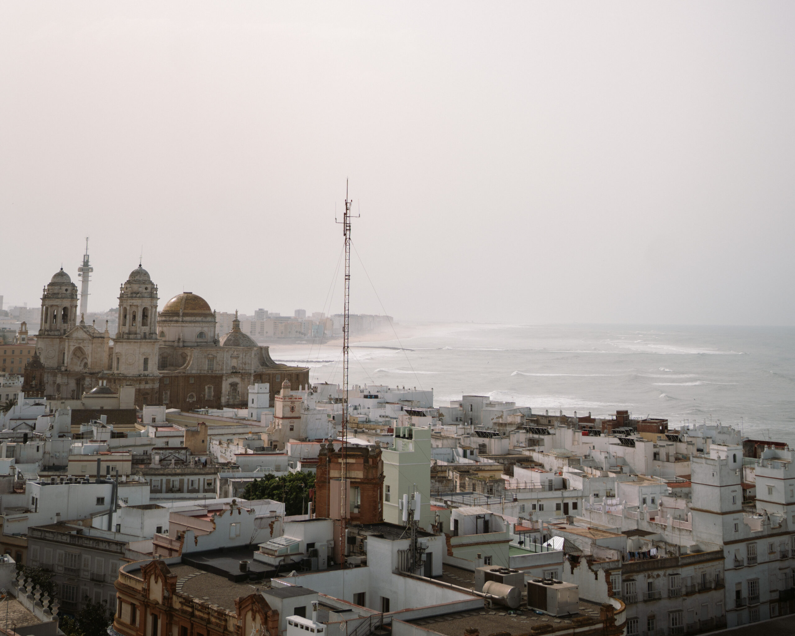 A Complete City Guide to Cádiz, Spain - City and See Travel Blog